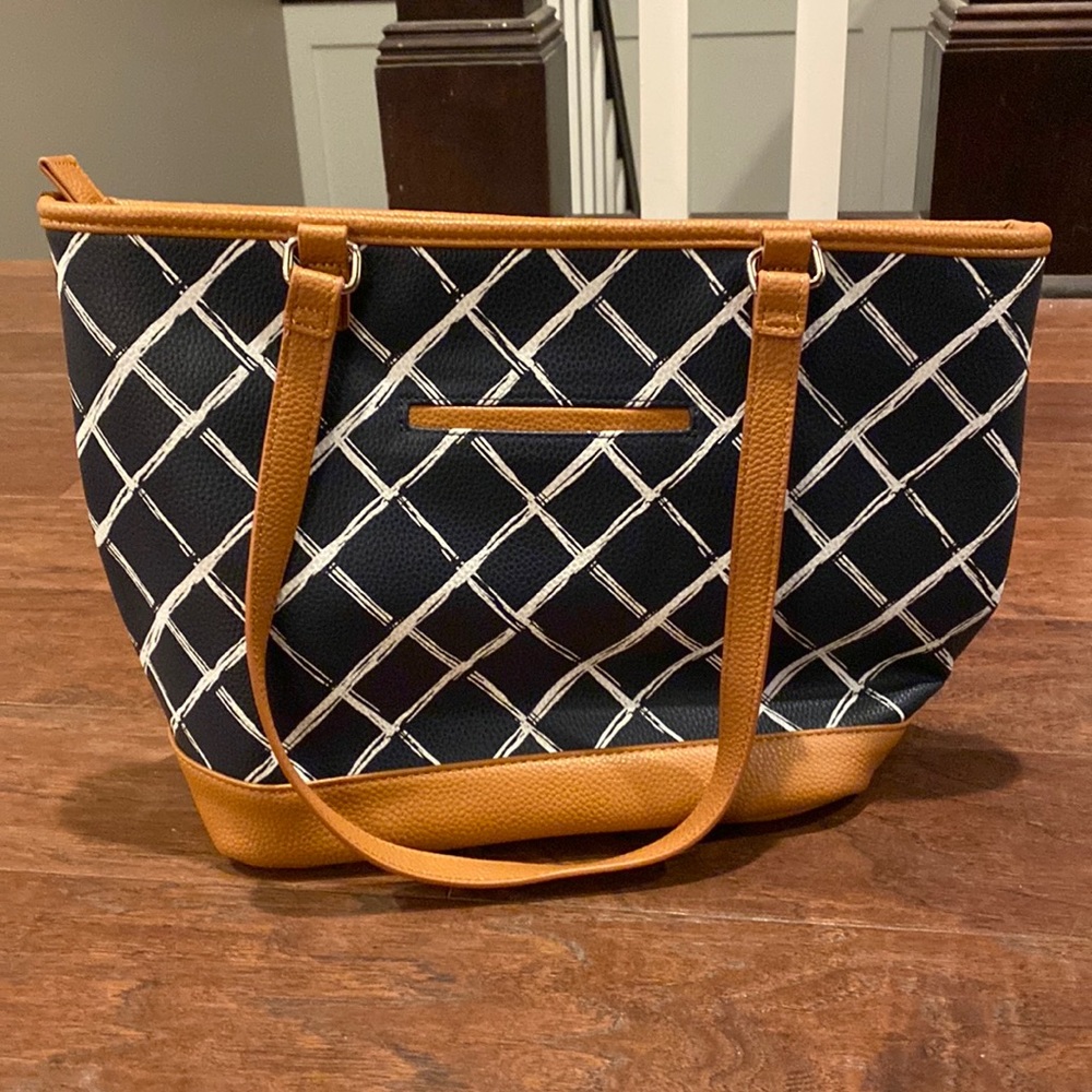 31 Thirty One Purse - Gem